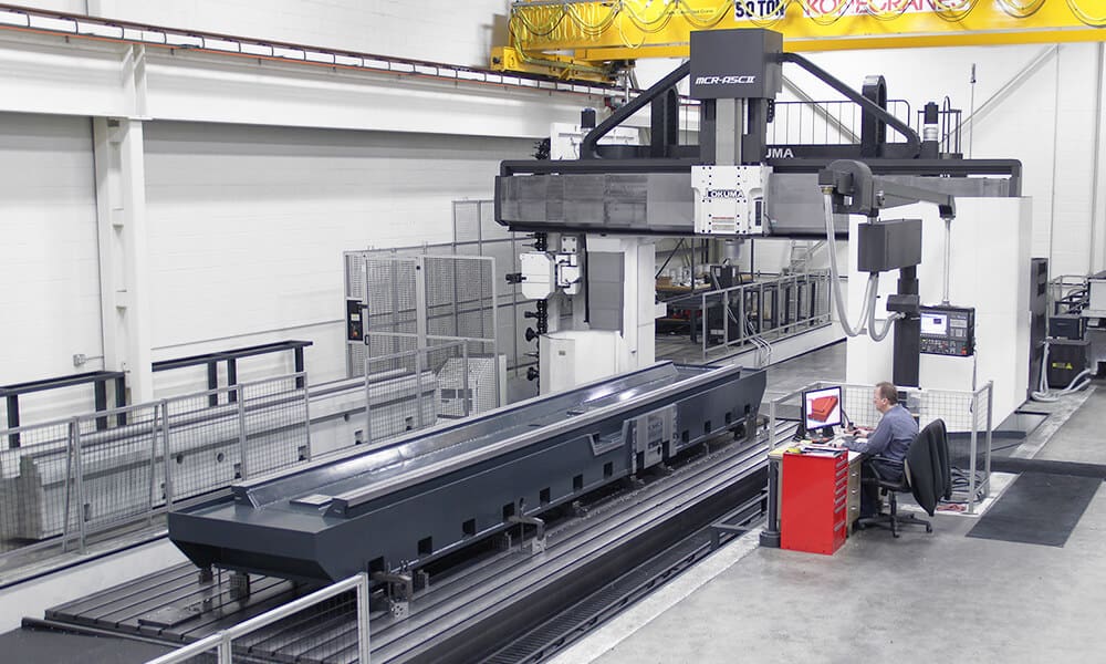 Double Column Machining Center Expands UNISIG Capabilities - UNISIG ... Double Column Machining Center Expands UNISIG Capabilities - UNISIG ...